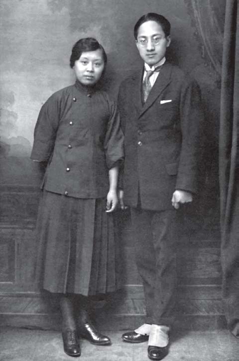 After divorcing Xu Zhimo, Zhang Youyi remarried Su Jizhi and cultivated ...