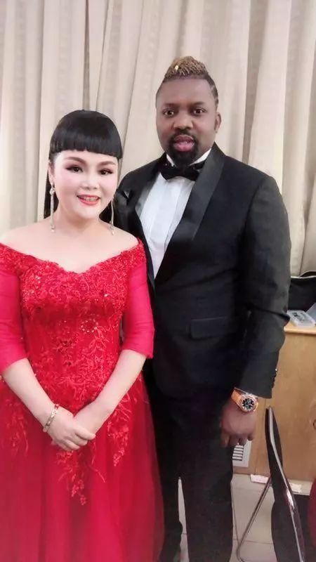 Do you remember Hao Ge in "Avenue of Stars"?He still married a little ...