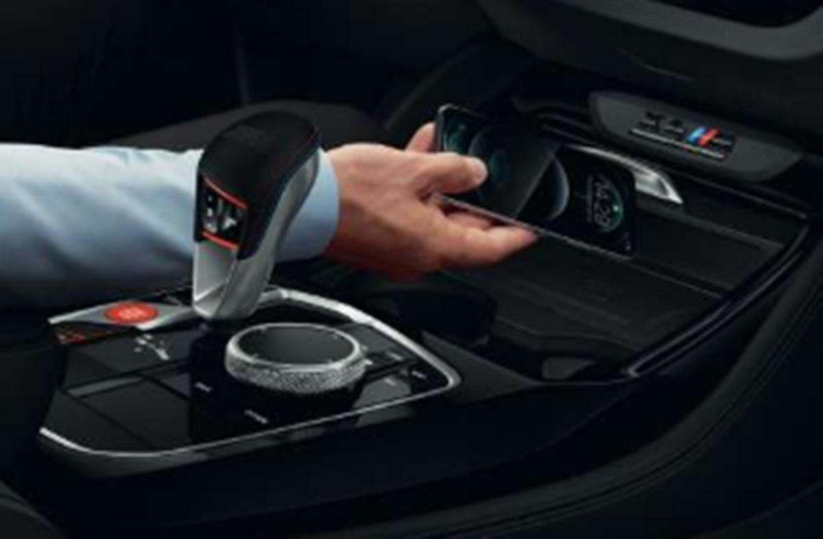 Upgraded BMW X4M, luxurious interior configuration, priced from 865,900 ...