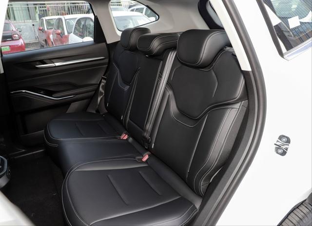 150,000 high-quality SUV third-generation Haval H6, GS4 PLUS and CS75 PLUS, how to choose? - iNEWS