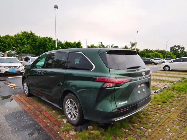The actual car of GAC Toyota Racing was once again exposed. It is big ...