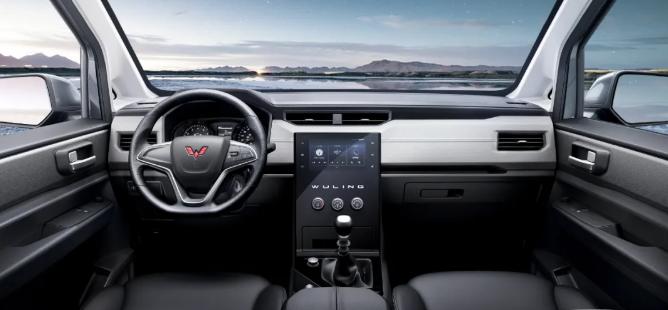 Wuling's new commercial vehicle, with a length of more than 5 meters ...