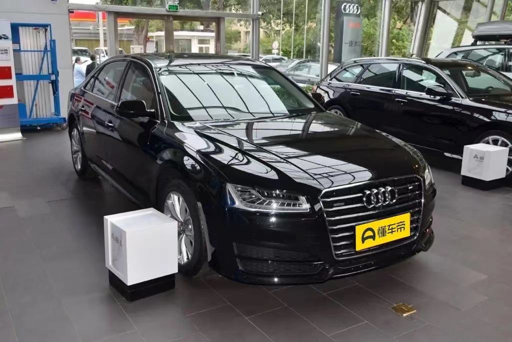 Why does the Audi A8 automatically pop open the door? - iNEWS