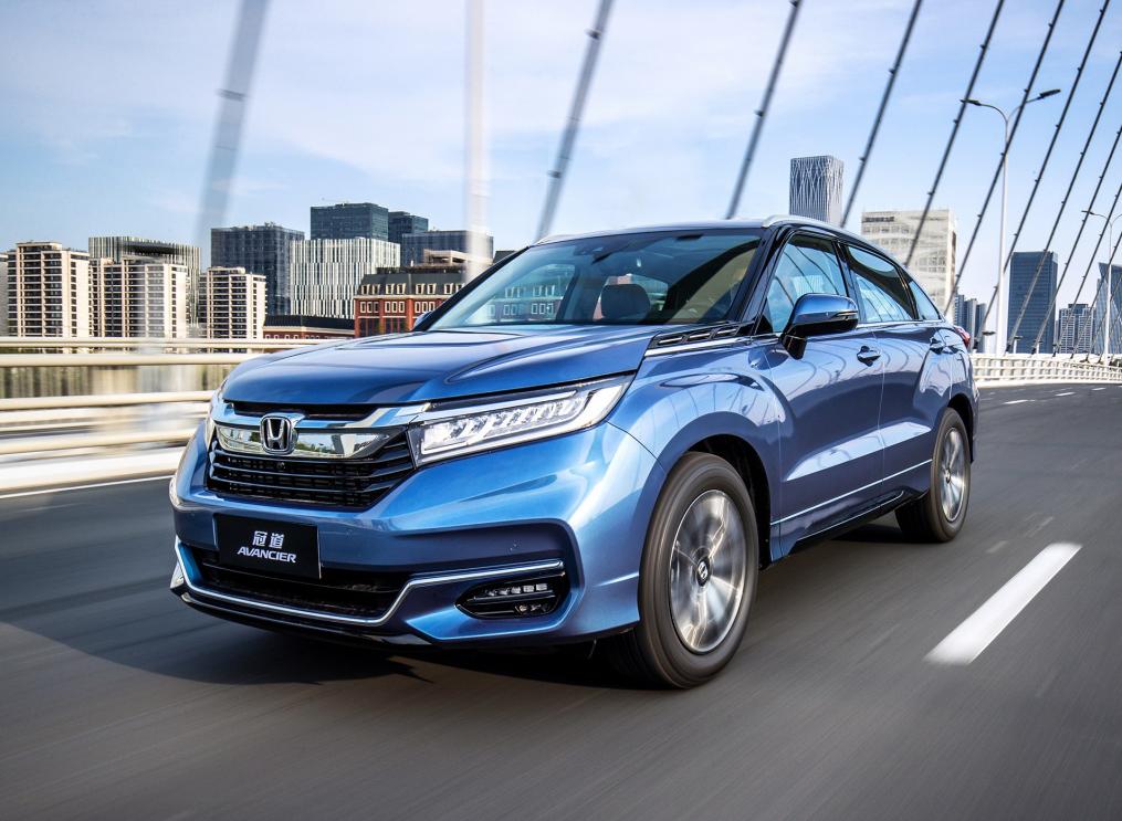 Honda Crown Road: The appearance is magnificent, the space is luxurious ...