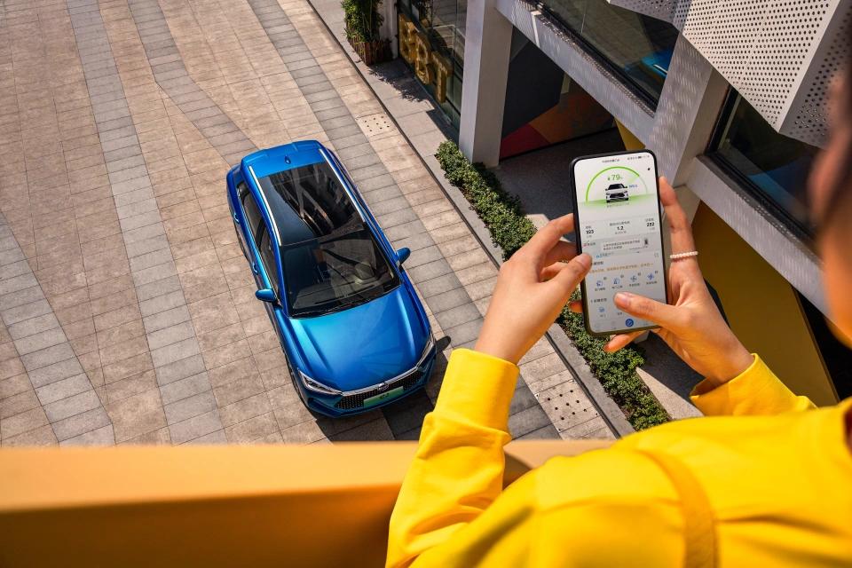 Safety guidelines for driving in rainy days must be get!BYD e2 protects ...