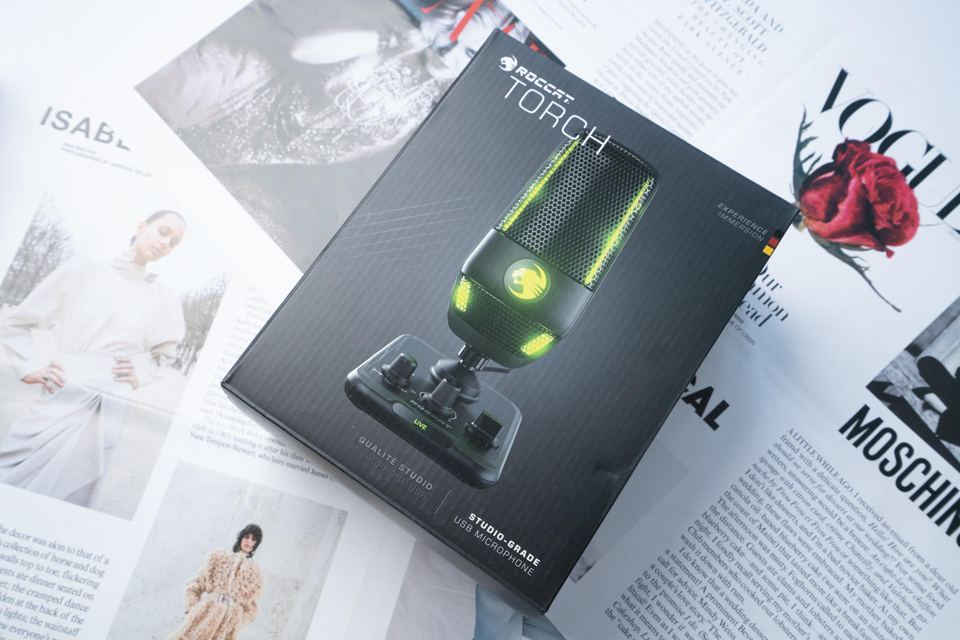 Everyone wants to be from the media era, you need a microphone!Ice ...