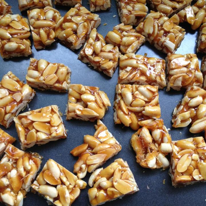 How to make honey peanut candy?How to make honey peanut candy - iNEWS