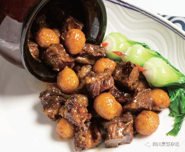 Twice-cooked beef, grandma's pork liver, sweet and sour beef tenderloin ...
