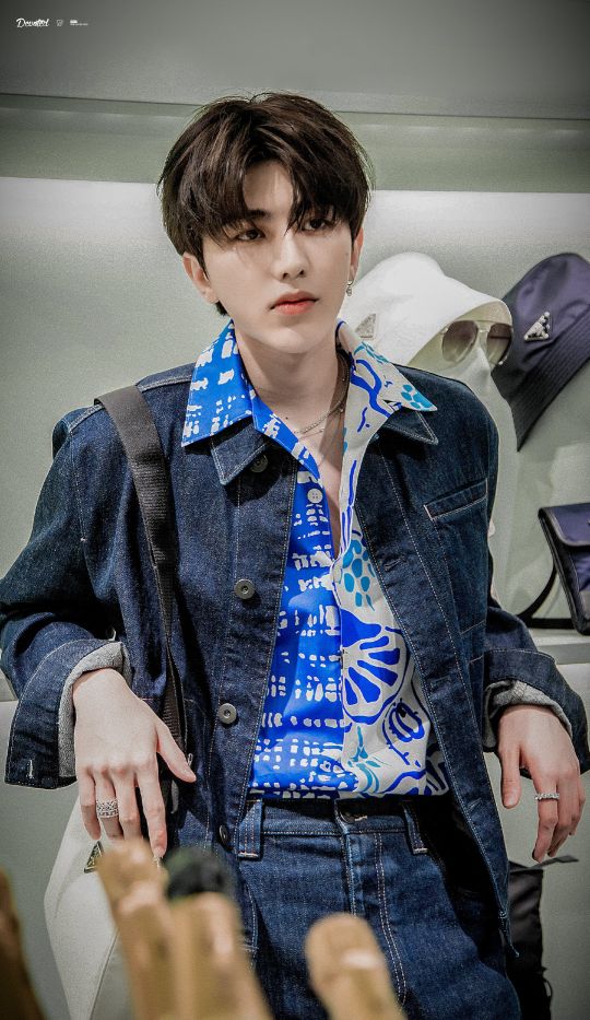 Eating melon broke the news: Cai Xukun, Xiao Zhan, Gong Jun, Huang ...