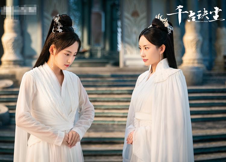 The shape of "Eternal Jue Dust" was spit out again, Xu Kai's mask was ...