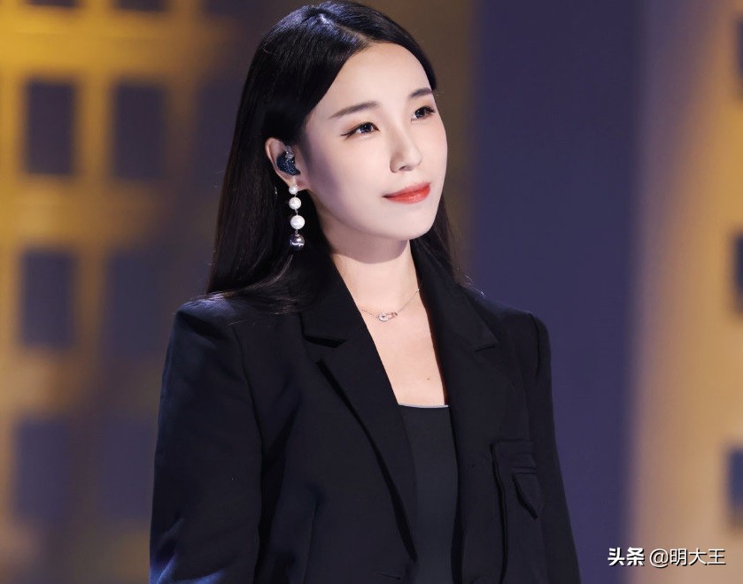 The Voice of China Finals is difficult to tie, Wu Keyue won the ...