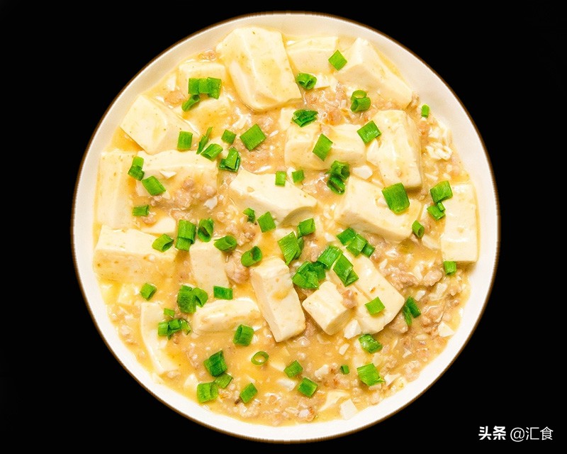 Steamed abalone with passion fruit, crispy sea cucumber with fresh ...