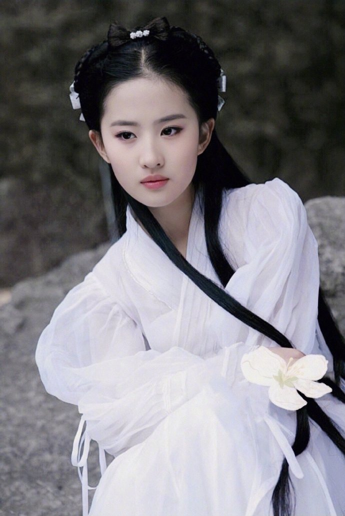 In the finale of "Dragon Babu", the plot and acting skills are on the ...