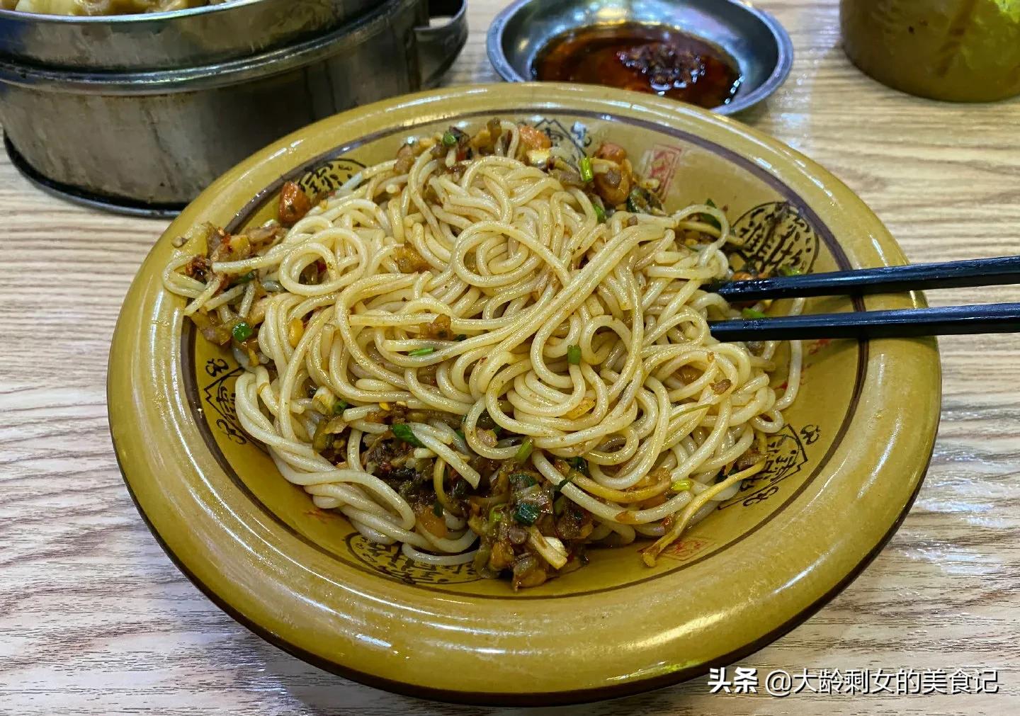 Liu Tao sold out 200,000 Jiangxi delicacies in 10 seconds, as well as ...