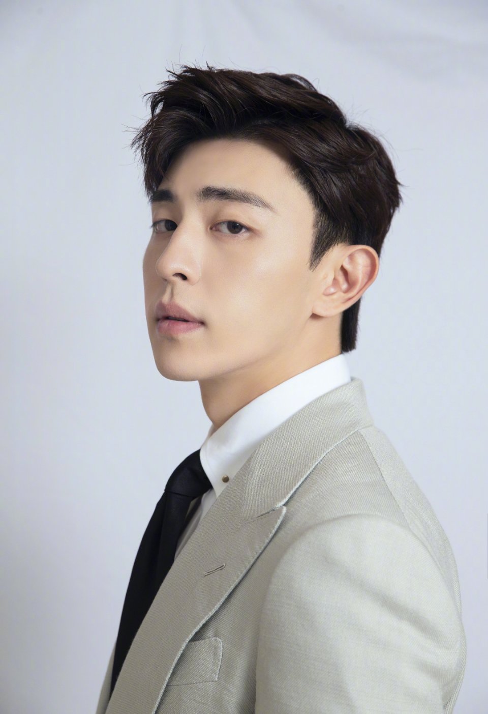 Yang Yang, Deng Lun, and Li are in the same frame, and the three big ...