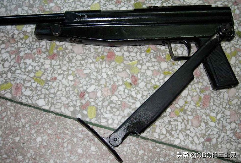 The latest trendy I-QB6 air rifle was like an iron submachine gun. Why ...