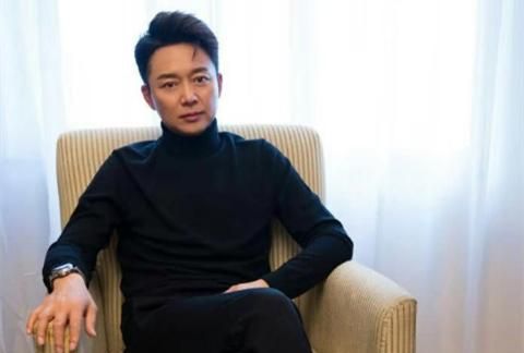 Liu Yijun, who has played for many years, is famous for a decent role ...