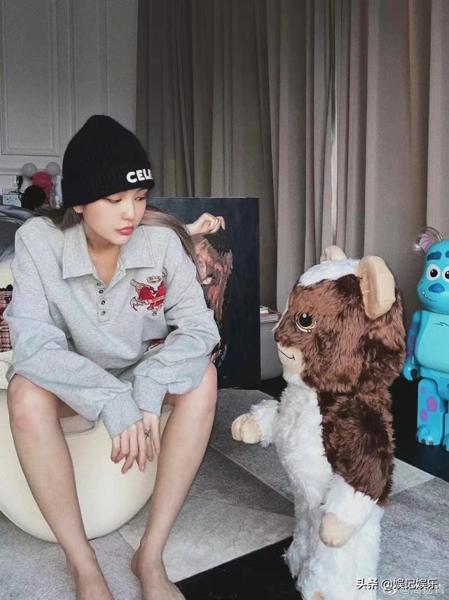 After Zhou Yangqing and Chen Ruifeng went on a blind date, they first ...