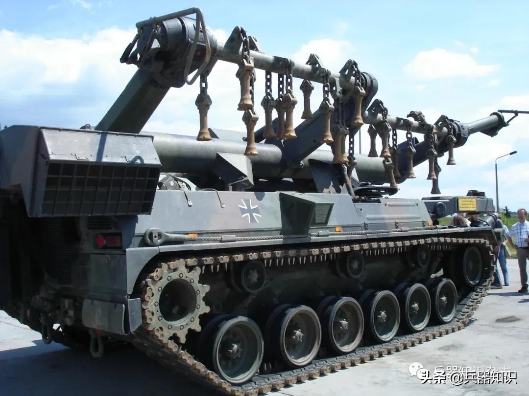 The Polish Army of NATO Weapons of the Former Warsaw Pact Countries - iNEWS