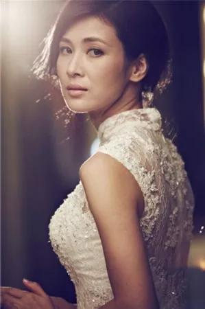 Actress Tong Lei - iNEWS