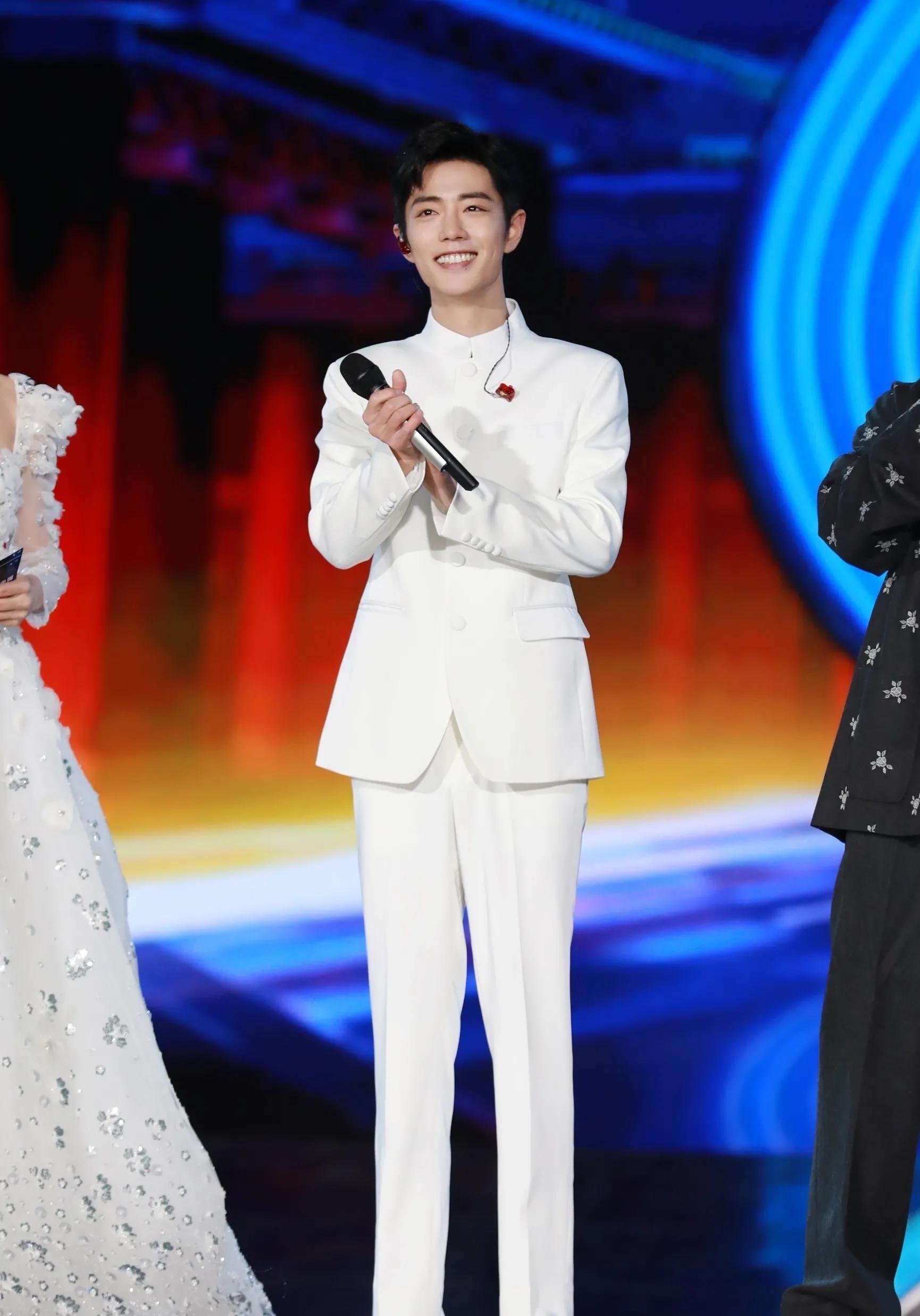 Xiao Zhan platform Jackie Chan Action Film Week, is this ready to enter ...