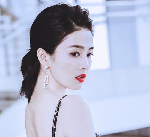 Pure appearance, magic smile, seeing this-Bailu, who can not be ...