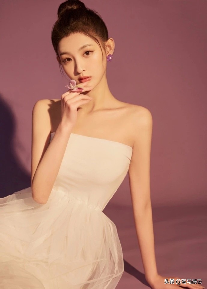 The best goddess, Wang Sijie - iNEWS