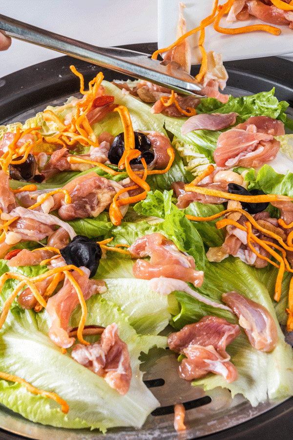 The dark horse of Modu seafood industry: Sauna chicken congee base ...