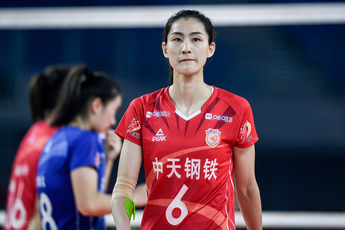 The women's volleyball team reappears the famous serve scene, Yang ...