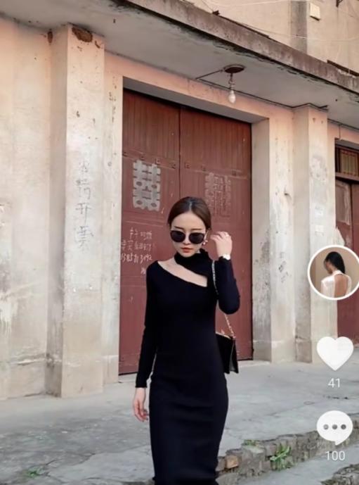 "Female Sea King" Xiang Sixing was resurrected with full blood after ...