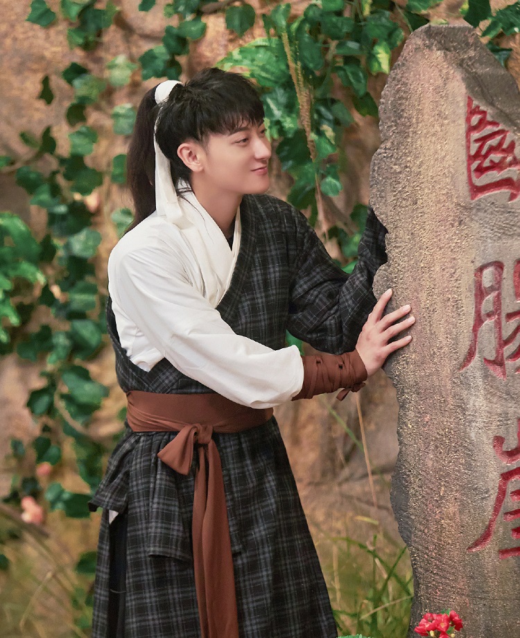 Cute detective: Huang Zitao was a member of Zheng Yuanchang and Li ...