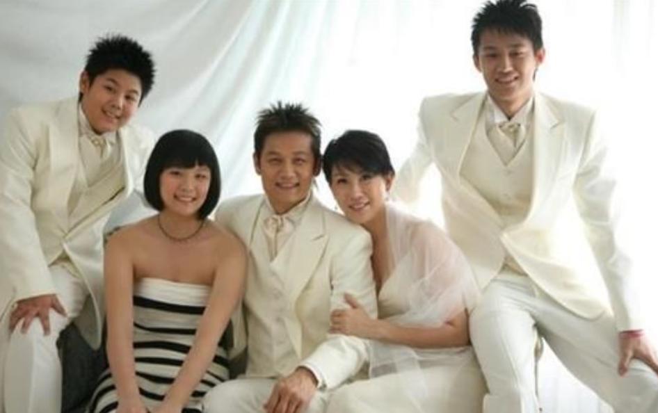 Xu Nailin's family is now, the eldest son is tall and handsome and has ...