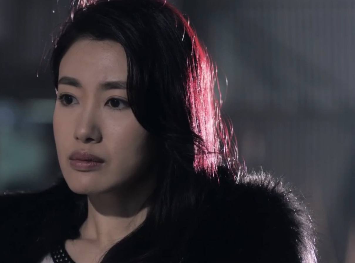 TVB top flower Jiang Jiamin VS Deng Peiyi, who is the leap forward ...