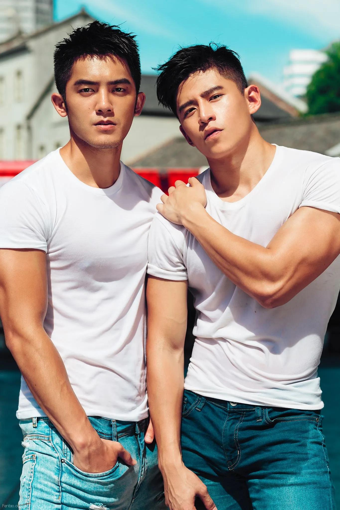 "Character of Yan" Male Models Illustrated Book - iNEWS