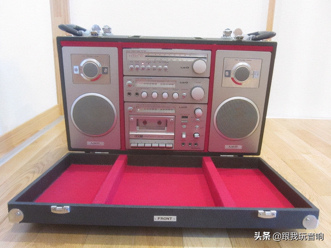 Hitachi introduced this very beautiful M2 MK II Lo-D stereo music ...