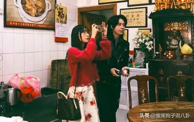 Four years after Du Yuwei left, we discovered that she was only 19 when ...