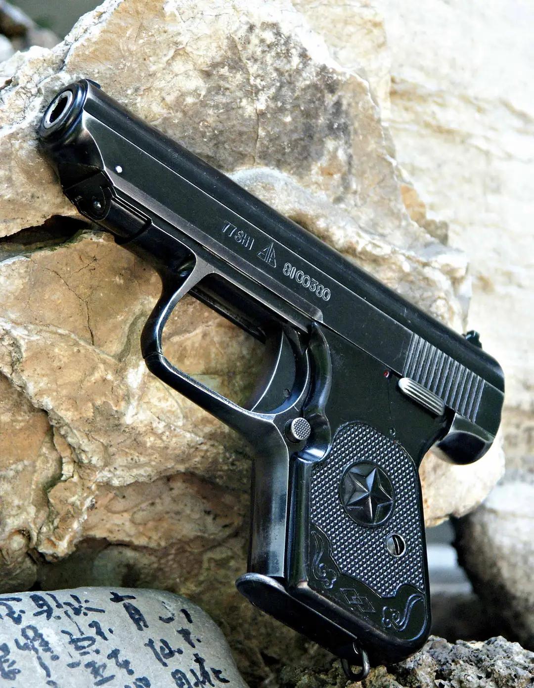 The reason why the domestic 77-style pistol can be equipped for more ...