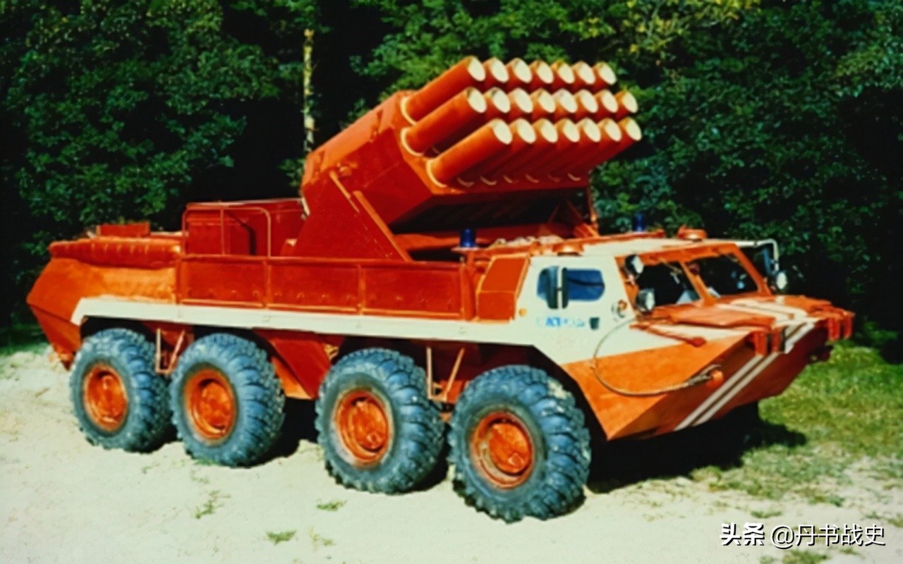 Military vehicles changed to civilian vehicles, interesting BTR-80 ...