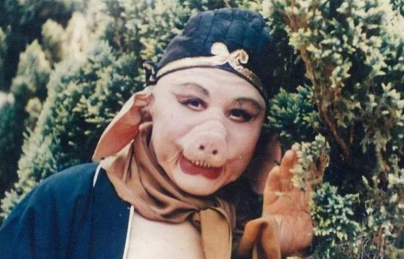 He worked so hard to perform Zhu Bajie, which was deeply loved by the ...