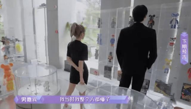 Love quickly?Zhou Yangqing and 6-year-old Chen Ruifeng joined hands to ...