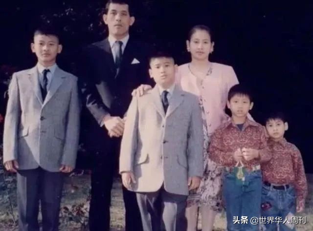 What happened to the 4 Thai princes who were expelled from the palace ...