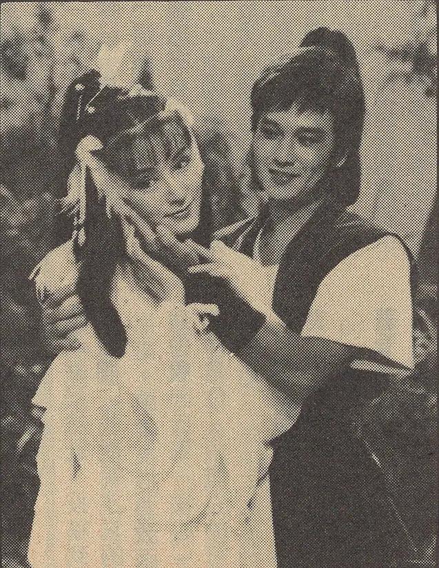 At the age of 49, he played the role of Hong Fu as a girl, and at the ...