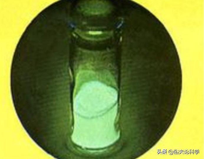 What happens if I drink nuclear waste water?The foreign guy firmly ...