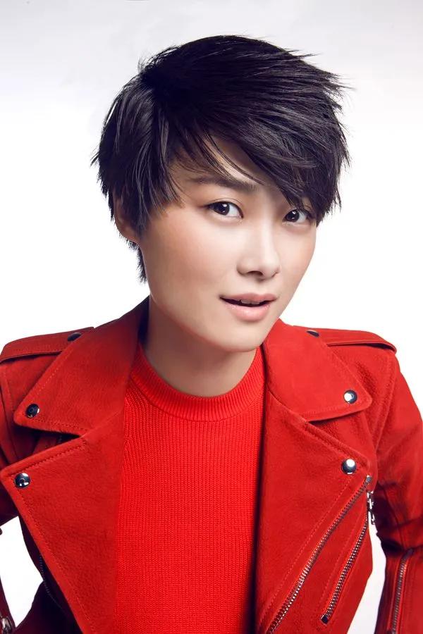 Li Yuchun, the longest red supergirl - iNEWS