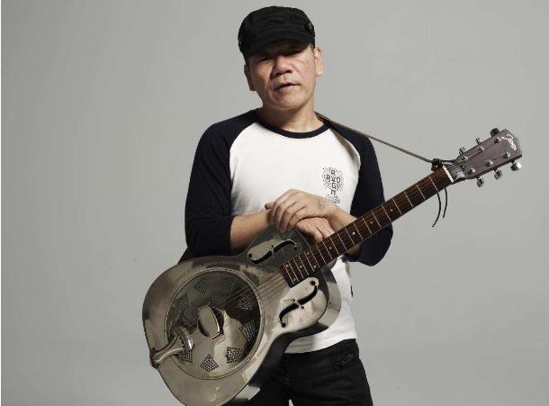 Singer Zhao Chuan: Two daughters and one son were born in a flash ...
