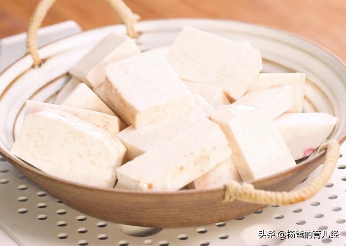 The taro roast duck leg is crispy on the outside and tender on the ...