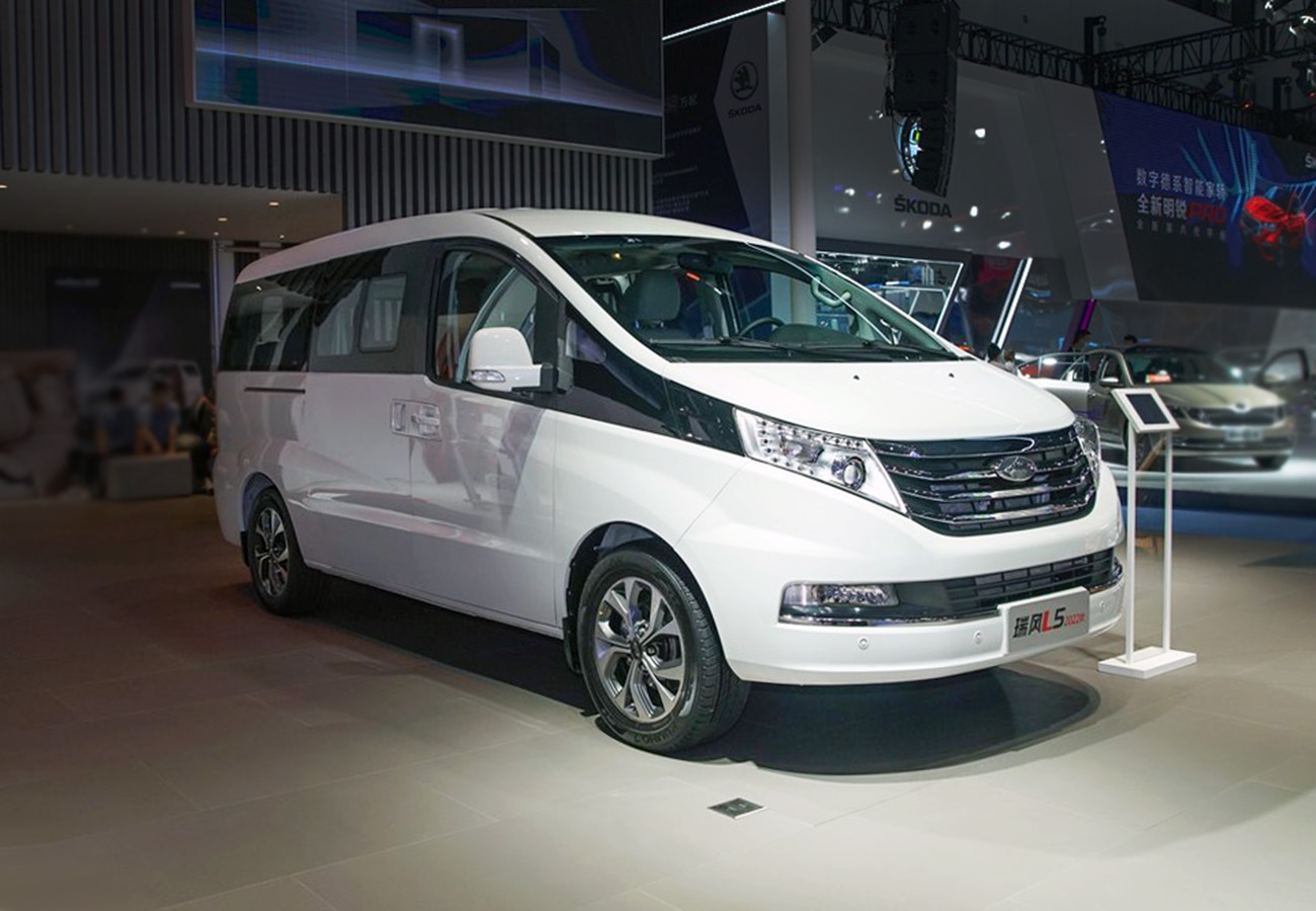 JAC's new large 7-seater MPV, Refine L5 real car unveiled, wheelbase over 3 meters, equipped ...