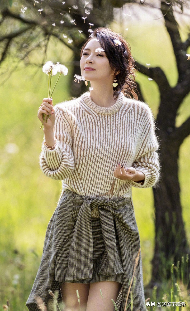 Middle-aged women give up the "Chinese aunt style" dress, not to ...