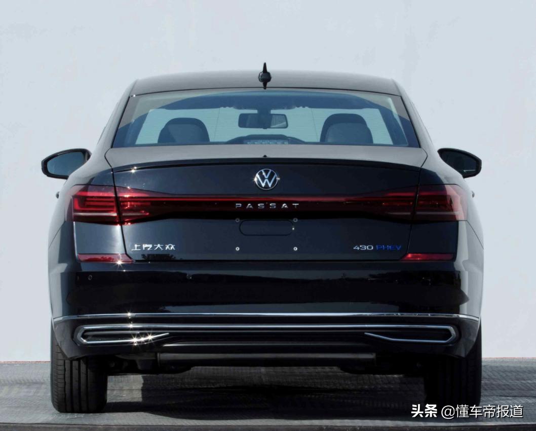 new Passat listed in July, two front face style, larger size, new ...