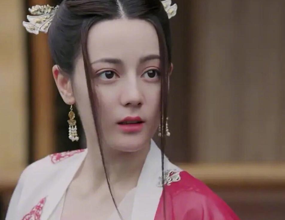 It's said that Reba's "Long Song Xing" styling collapsed, and later ...